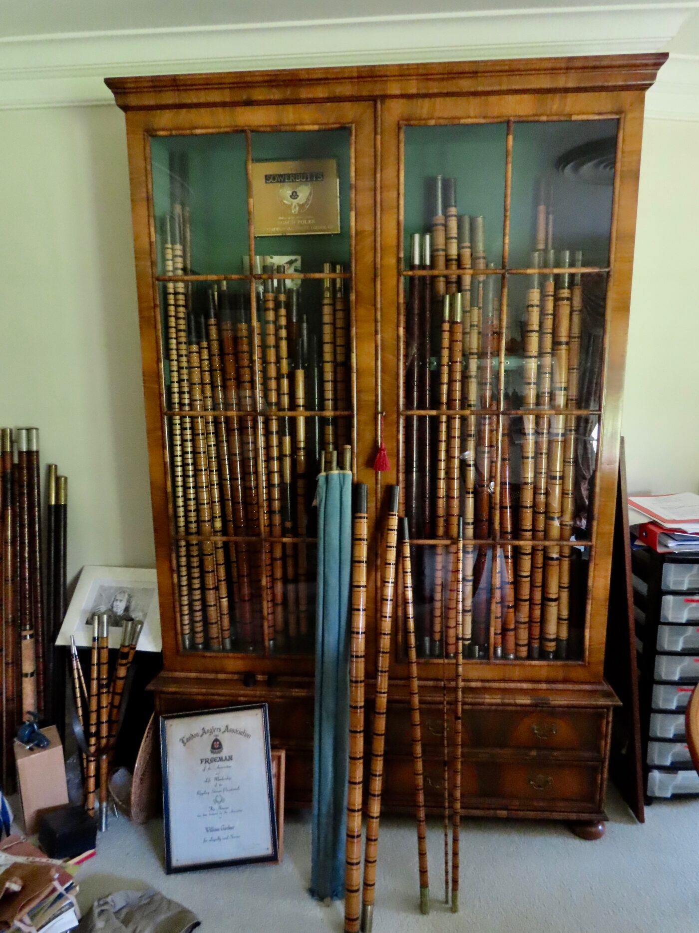 Passion For... 'Poles Apart: The History of the London Roach Pole' by ...